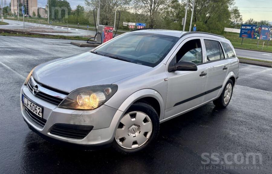 Opel Astra 2005 Daugavpils, ar dzinēja tilpumu 1.90 L un nobraukumu 295 tūkst. km par 990 €, foto 3 vietnē AUTOMOTO.COM.LV