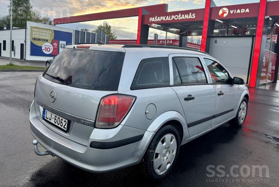 Opel Astra 2005 Daugavpils, ar dzinēja tilpumu 1.90 L un nobraukumu 295 tūkst. km par 990 €, foto 5 vietnē AUTOMOTO.COM.LV