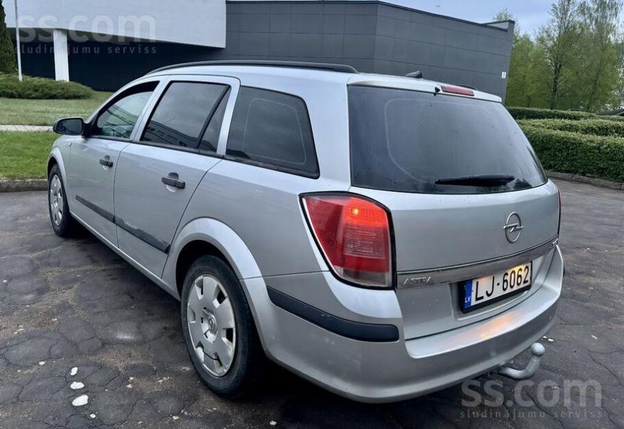 Opel Astra 2005 Daugavpils, ar dzinēja tilpumu 1.90 L un nobraukumu 295 tūkst. km par 990 €, foto 12 vietnē AUTOMOTO.COM.LV