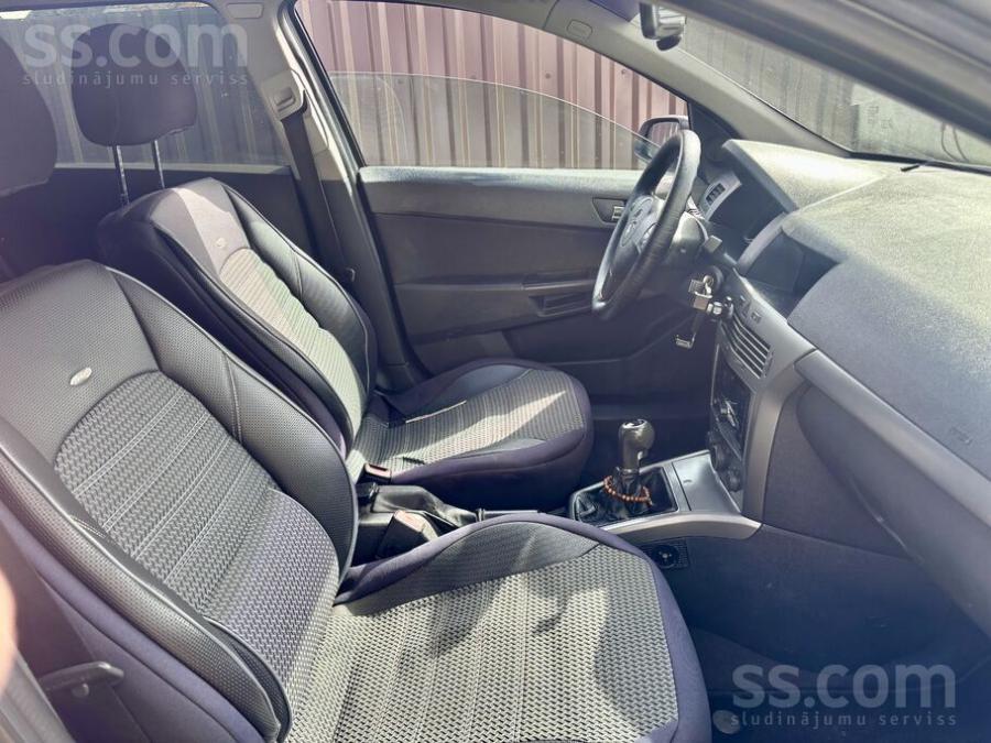 Opel Astra 2005 Daugavpils, ar dzinēja tilpumu 1.90 L un nobraukumu 295 tūkst. km par 990 €, foto 14 vietnē AUTOMOTO.COM.LV