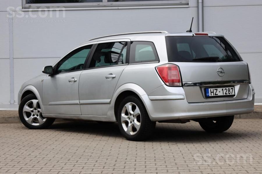 Opel Astra 2005 in Riga, with an engine capacity of 1.90 L and mileage of 0 thousand km for 995 €, photo 4 on AUTOMOTO.COM.LV