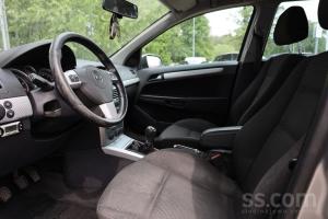 Opel Astra 2005 in Riga, with an engine capacity of 1.90 L and mileage of 0 thousand km for 995 €, photo 7 on AUTOMOTO.COM.LV