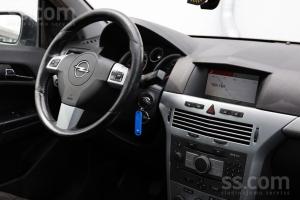Opel Astra 2005 in Riga, with an engine capacity of 1.90 L and mileage of 0 thousand km for 995 €, photo 9 on AUTOMOTO.COM.LV