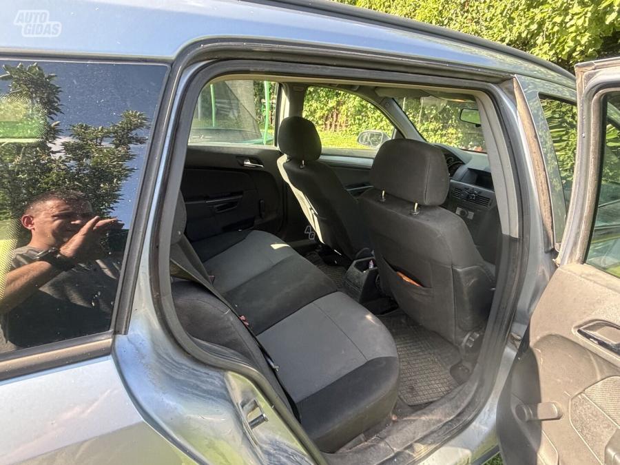 Opel Astra 2005 Kauņa, ar dzinēja tilpumu 1.70 L un nobraukumu 371 tūkst. km par 550 €, foto 6 vietnē AUTOMOTO.COM.LV