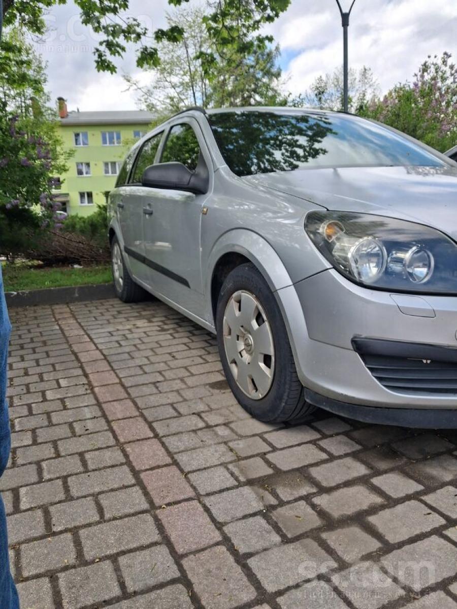 Опель Астра 2005 в Цесис, объемом двигателя 1.90 л и пробегом 276 тыс. км за 950 €, фото 3 на AUTOMOTO.COM.LV