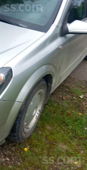 Opel Astra 2005 in Kraslava, with an engine capacity of 1.70 L and mileage of 204 thousand km for 1300 €, photo 3 on AUTOMOTO.COM.LV