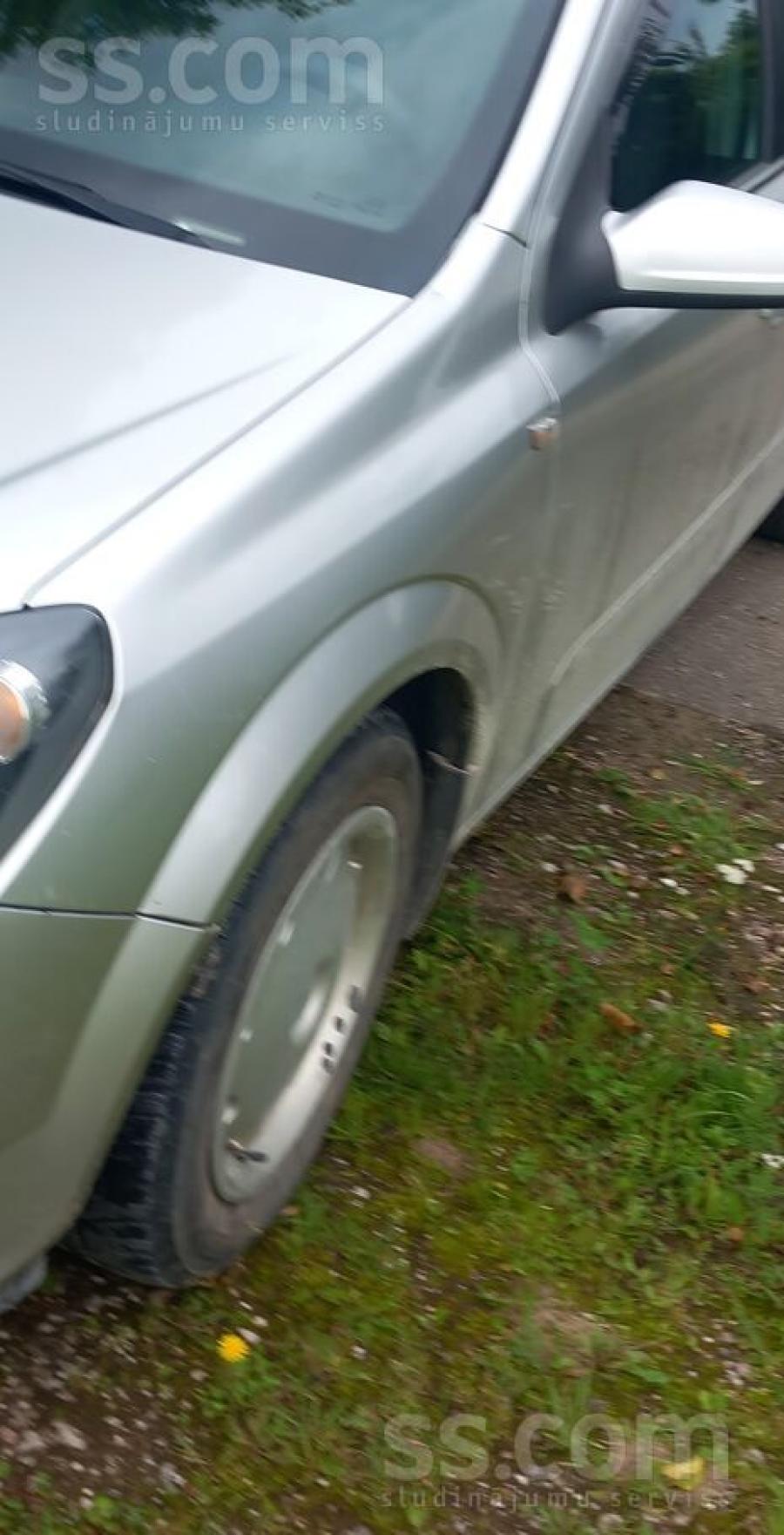 Opel Astra 2005 in Kraslava, with an engine capacity of 1.70 L and mileage of 204 thousand km for 1300 €, photo 3 on AUTOMOTO.COM.LV