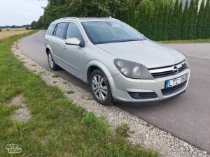 Opel Astra 2005 in Mazeikiai, with an engine capacity of 1.90 L and mileage of 0 thousand km for 650 €, photo 3 on AUTOMOTO.COM.LV
