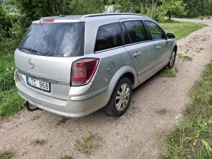 Опель Астра 2005 в Мажейкяй, объемом двигателя 1.90 л и пробегом 457 тыс. км за 950 €, фото 4 на AUTOMOTO.COM.LV