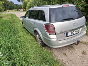 Опель Астра 2005 в Мажейкяй, объемом двигателя 1.90 л и пробегом 457 тыс. км за 950 €, фото 5 на AUTOMOTO.COM.LV