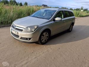 Opel Astra 2005 in Mazeikiai, with an engine capacity of 1.90 L and mileage of 456 thousand km for 1150 €, photo  on AUTOMOTO.COM.LV