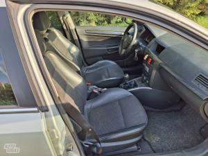 Opel Astra 2005 in Mazeikiai, with an engine capacity of 1.90 L and mileage of 456 thousand km for 1150 €, photo 7 on AUTOMOTO.COM.LV