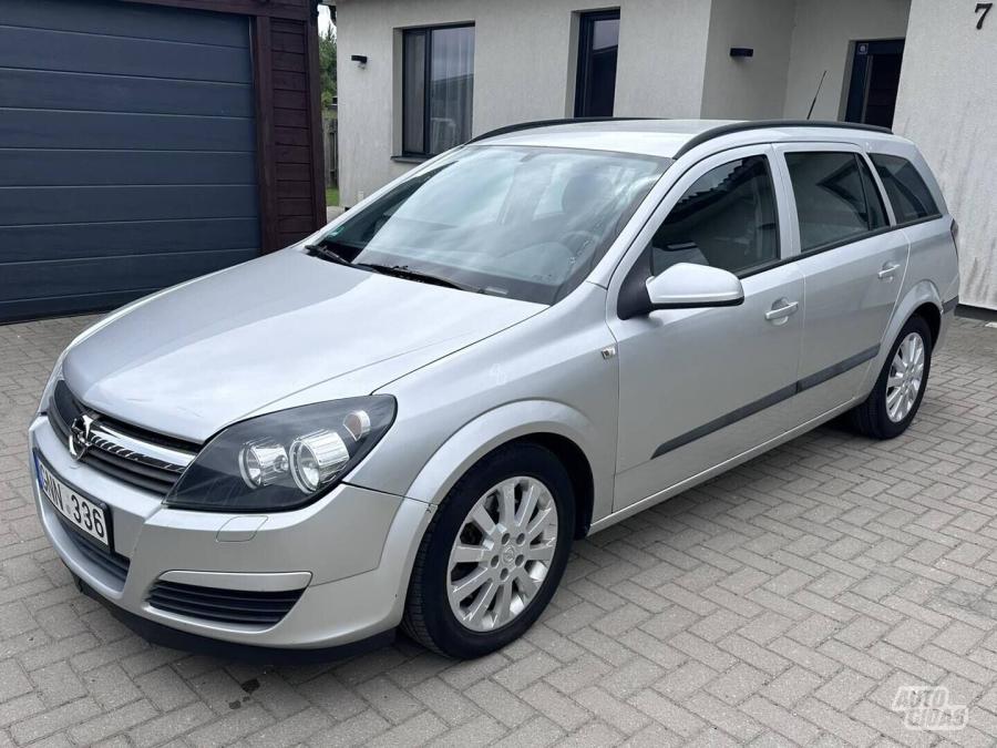 Opel Astra 2005 in Vilnius, with an engine capacity of 1.90 L and mileage of 253 thousand km for 1950 €, photo 1 on AUTOMOTO.COM.LV