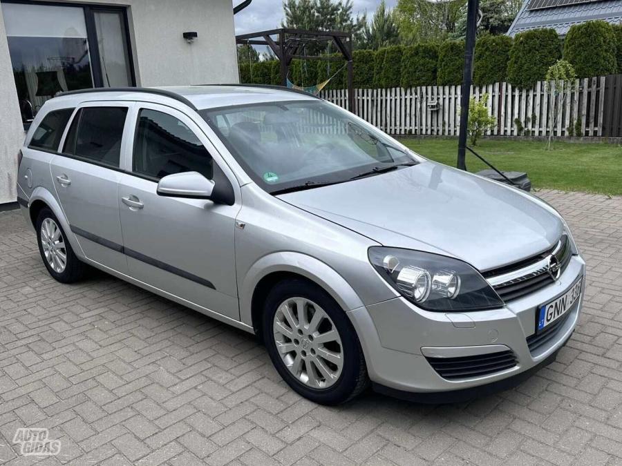 Opel Astra 2005 in Vilnius, with an engine capacity of 1.90 L and mileage of 253 thousand km for 1950 €, photo 3 on AUTOMOTO.COM.LV
