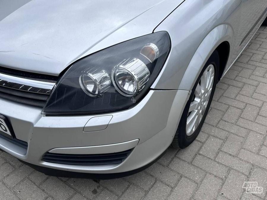 Opel Astra 2005 in Vilnius, with an engine capacity of 1.90 L and mileage of 253 thousand km for 1950 €, photo 8 on AUTOMOTO.COM.LV