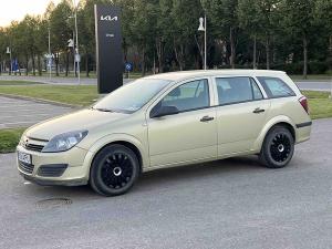 Opel Astra 2005 Narva, ar dzinēja tilpumu 1.40 L un nobraukumu 74 tūkst. km par 1999 €, foto  vietnē AUTOMOTO.COM.LV