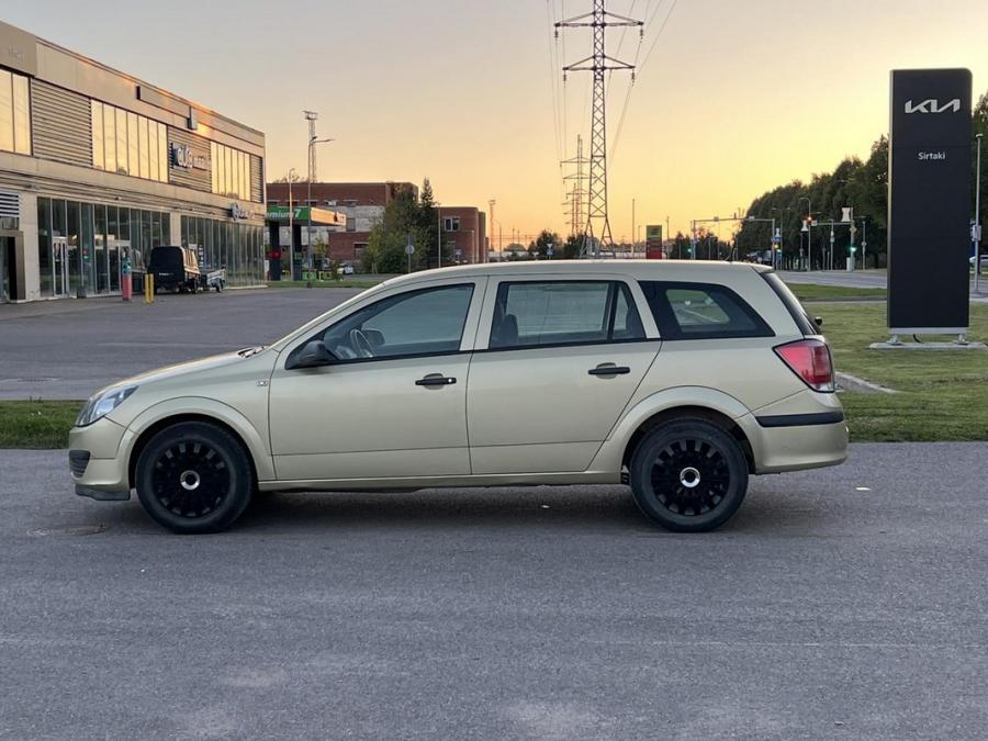 Opel Astra 2005 Narva, ar dzinēja tilpumu 1.40 L un nobraukumu 74 tūkst. km par 1999 €, foto 16 vietnē AUTOMOTO.COM.LV