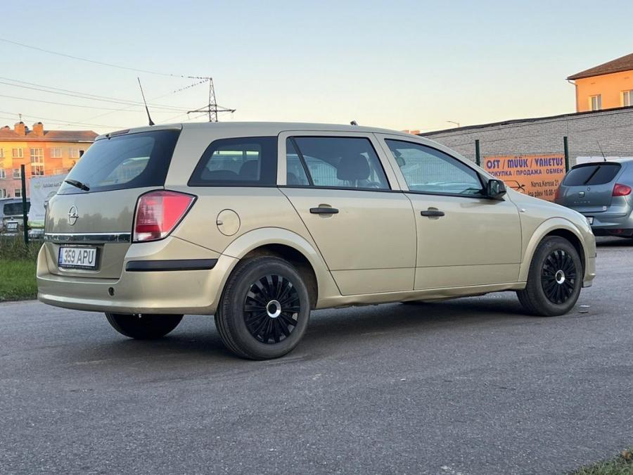 Opel Astra 2005 Narva, ar dzinēja tilpumu 1.40 L un nobraukumu 74 tūkst. km par 1999 €, foto 19 vietnē AUTOMOTO.COM.LV