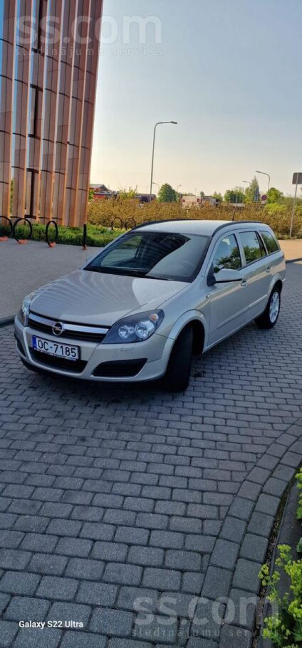 Opel Astra 2006 Rīga, ar dzinēja tilpumu 1.60 L un nobraukumu 202 tūkst. km par 3150 €, foto 3 vietnē AUTOMOTO.COM.LV
