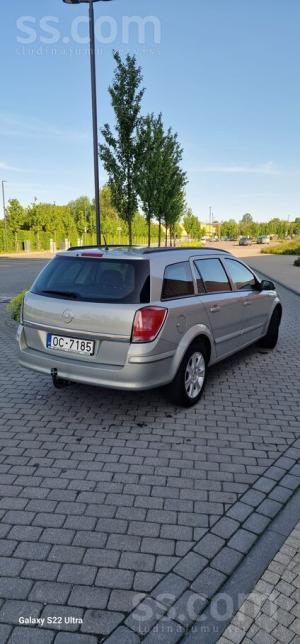Opel Astra 2006 in Riga, with an engine capacity of 1.60 L and mileage of 202 thousand km for 3150 €, photo 4 on AUTOMOTO.COM.LV