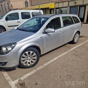 Opel Astra 2006 Rīga, ar dzinēja tilpumu 1.70 L un nobraukumu 336 tūkst. km par 950 €, foto 2 vietnē AUTOMOTO.COM.LV