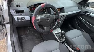 Opel Astra 2006 in Rezekne, with an engine capacity of 1.90 L and mileage of 310 thousand km for 1750 €, photo 8 on AUTOMOTO.COM.LV