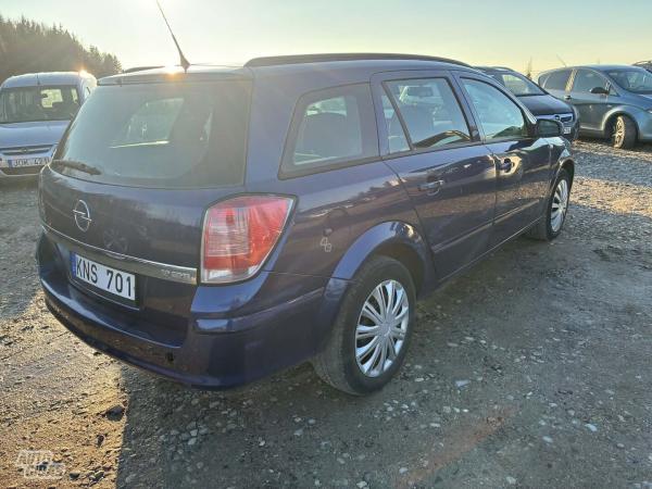 Opel Astra 2006 Kretinga, ar dzinēja tilpumu 1.90 L un nobraukumu 229 tūkst. km par 1250 €, foto 2 vietnē AUTOMOTO.COM.LV