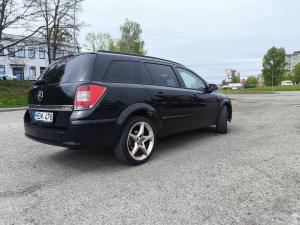 Opel Astra 2006 in Kaunas, with an engine capacity of 1.90 L and mileage of 390 thousand km for 1400 €, photo 10 on AUTOMOTO.COM.LV
