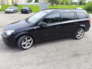 Opel Astra 2006 in Kaunas, with an engine capacity of 1.90 L and mileage of 390 thousand km for 1400 €, photo 19 on AUTOMOTO.COM.LV