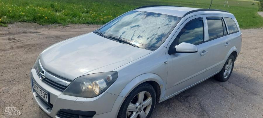 Opel Astra 2006 in Vilnius, with an engine capacity of 1.90 L and mileage of 347 thousand km for 1100 €, photo 3 on AUTOMOTO.COM.LV