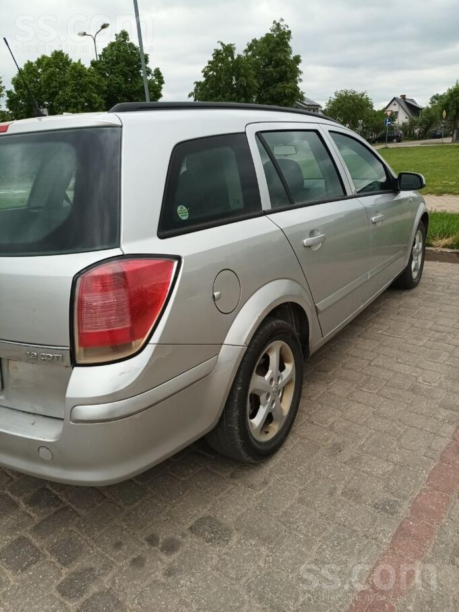 Opel Astra 2006 Cēsis, ar dzinēja tilpumu 1.90 L un nobraukumu 446 tūkst. km par 1300 €, foto 11 vietnē AUTOMOTO.COM.LV