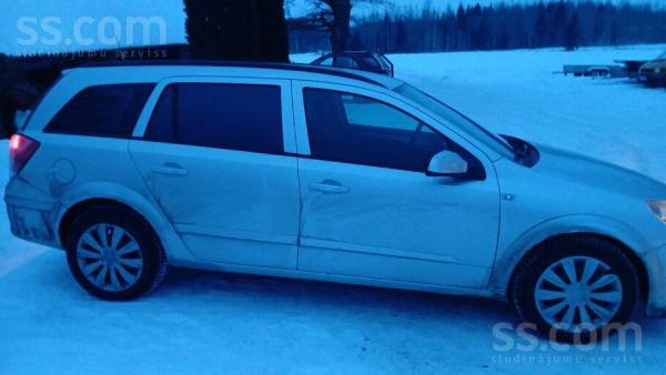 Opel Astra 2006 Valka, ar dzinēja tilpumu 1.90 L un nobraukumu 285 tūkst. km par 1100 €, foto 1 vietnē AUTOMOTO.COM.LV