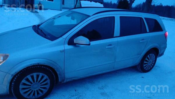 Opel Astra 2006 Valka, ar dzinēja tilpumu 1.90 L un nobraukumu 285 tūkst. km par 1100 €, foto 2 vietnē AUTOMOTO.COM.LV
