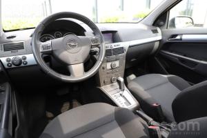 Opel Astra 2006 in Tukums, with an engine capacity of 1.90 L and mileage of 241 thousand km for 1550 €, photo 10 on AUTOMOTO.COM.LV