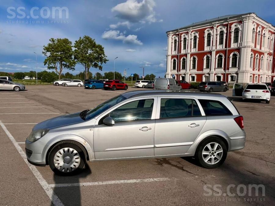 Opel Astra 2006 Dobele, ar dzinēja tilpumu 1.90 L un nobraukumu 250 tūkst. km par 1850 €, foto 8 vietnē AUTOMOTO.COM.LV