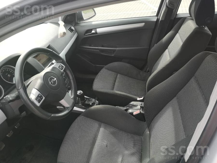 Opel Astra 2006 Rīga, ar dzinēja tilpumu 1.90 L un nobraukumu 0 tūkst. km par 1590 €, foto 10 vietnē AUTOMOTO.COM.LV