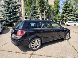 Opel Astra 2006 Kauņa, ar dzinēja tilpumu 1.90 L un nobraukumu 250 tūkst. km par 1198 €, foto 4 vietnē AUTOMOTO.COM.LV