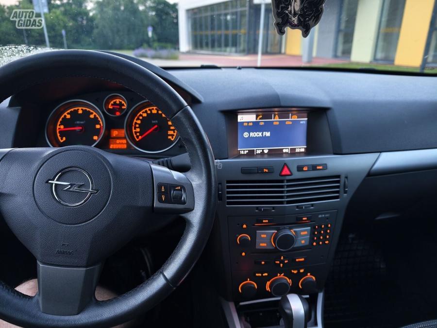 Opel Astra 2006 Kauņa, ar dzinēja tilpumu 1.90 L un nobraukumu 250 tūkst. km par 1198 €, foto 9 vietnē AUTOMOTO.COM.LV