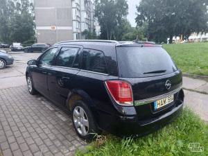 Opel Astra 2006 Kauņa, ar dzinēja tilpumu 1.90 L un nobraukumu 250 tūkst. km par 1398 €, foto 4 vietnē AUTOMOTO.COM.LV