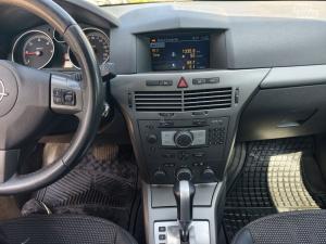 Opel Astra 2006 Kauņa, ar dzinēja tilpumu 1.90 L un nobraukumu 250 tūkst. km par 1398 €, foto 8 vietnē AUTOMOTO.COM.LV