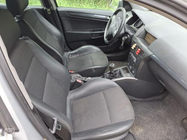 Opel Astra 2006 Mažeikiai, ar dzinēja tilpumu 1.90 L un nobraukumu 316 tūkst. km par 1150 €, foto 5 vietnē AUTOMOTO.COM.LV