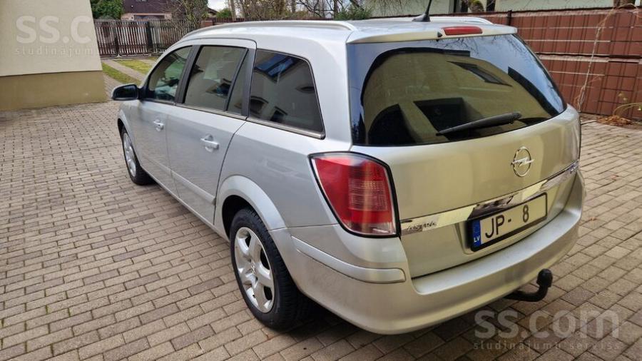 Opel Astra 2007 in Riga, with an engine capacity of 1.90 L and mileage of 254 thousand km for 1550 €, photo 6 on AUTOMOTO.COM.LV