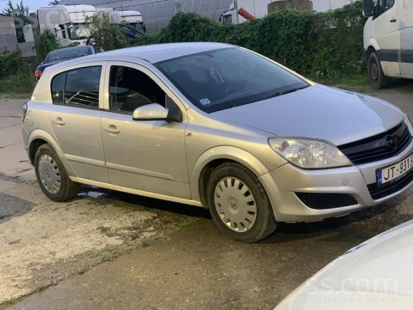 Opel Astra 2007 Dobele, ar dzinēja tilpumu 1.30 L un nobraukumu 500 tūkst. km par 550 €, foto 4 vietnē AUTOMOTO.COM.LV