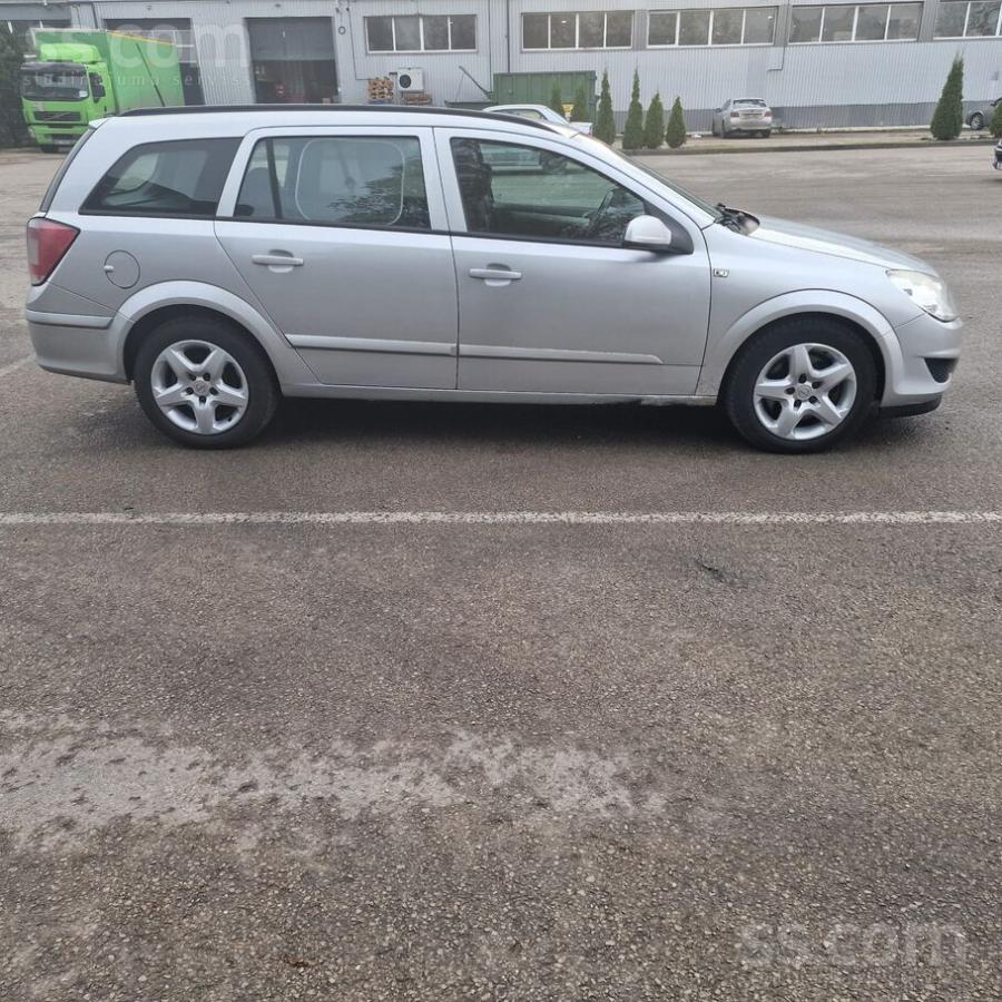 Opel Astra 2007 Rīga, ar dzinēja tilpumu 1.90 L un nobraukumu 207 tūkst. km par 1499 €, foto 3 vietnē AUTOMOTO.COM.LV