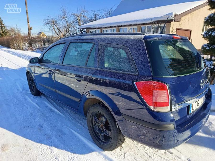Opel Astra 2007 in Kaisiadorys, with an engine capacity of 1.90 L and mileage of 267 thousand km for 1650 €, photo 8 on AUTOMOTO.COM.LV