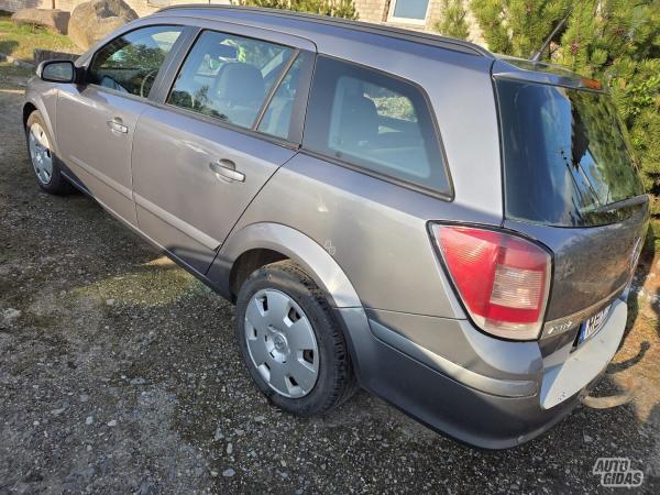Opel Astra 2007 Radviliškis, ar dzinēja tilpumu 1.70 L un nobraukumu 350 tūkst. km par 1250 €, foto 4 vietnē AUTOMOTO.COM.LV