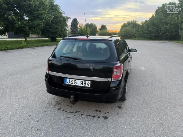 Opel Astra 2007 in Ukmerge, with an engine capacity of 1.90 L and mileage of 285 thousand km for 1500 €, photo 5 on AUTOMOTO.COM.LV