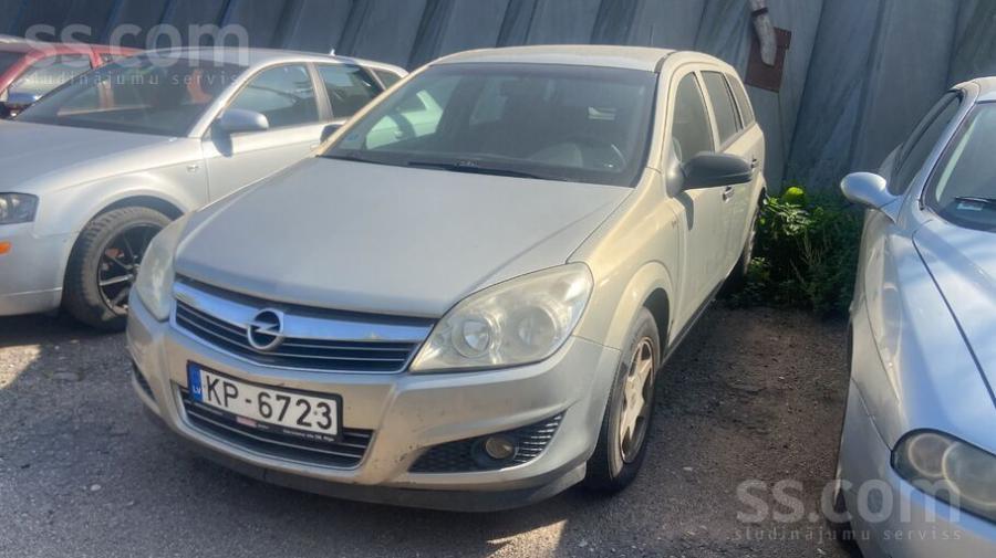 Opel Astra 2007 Rīga, ar dzinēja tilpumu 1.60 L un nobraukumu 321 tūkst. km par 2150 €, foto 1 vietnē AUTOMOTO.COM.LV