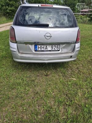 Opel Astra 2007 Panevēža, ar dzinēja tilpumu 1.90 L un nobraukumu 300 tūkst. km par 250 €, foto 5 vietnē AUTOMOTO.COM.LV