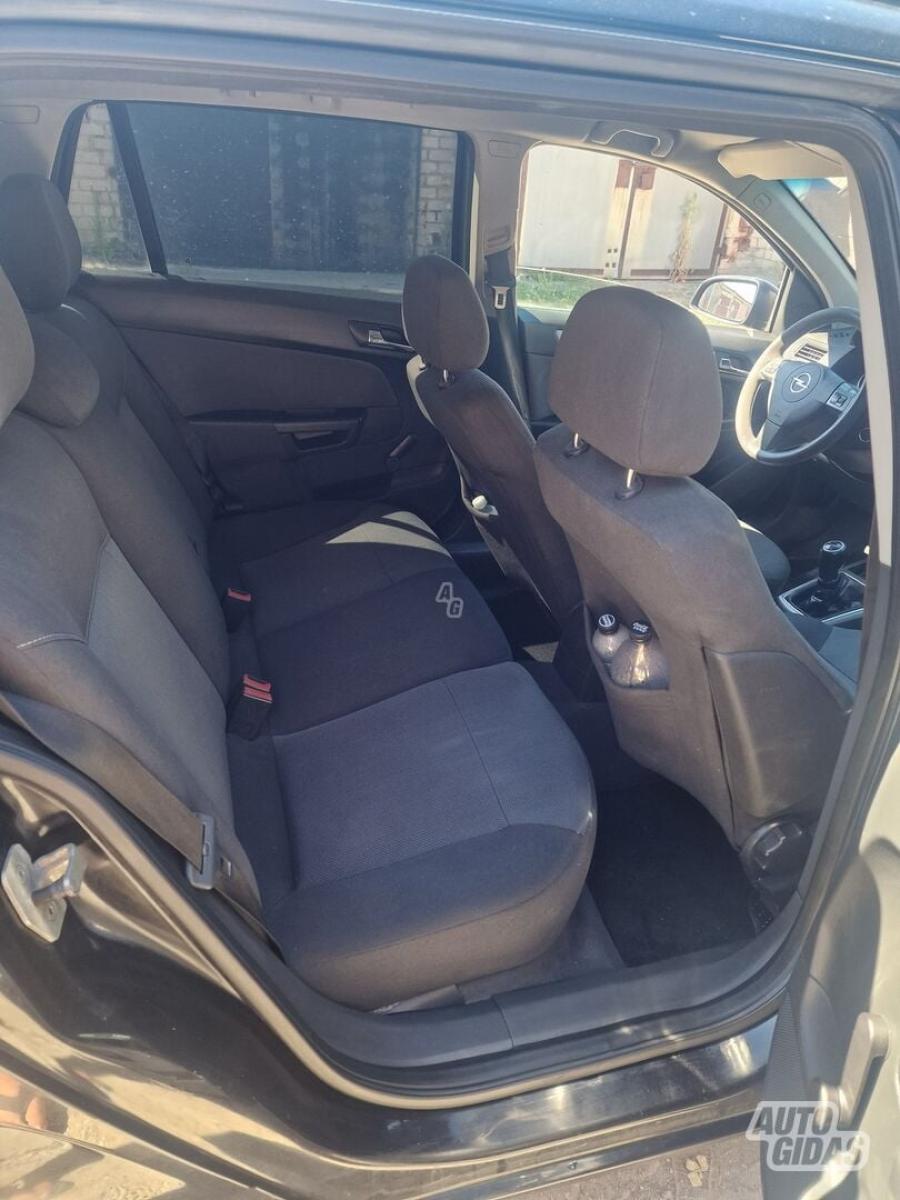 Opel Astra 2007 Mažeikiai, ar dzinēja tilpumu 1.90 L un nobraukumu 320 tūkst. km par 1160 €, foto 15 vietnē AUTOMOTO.COM.LV